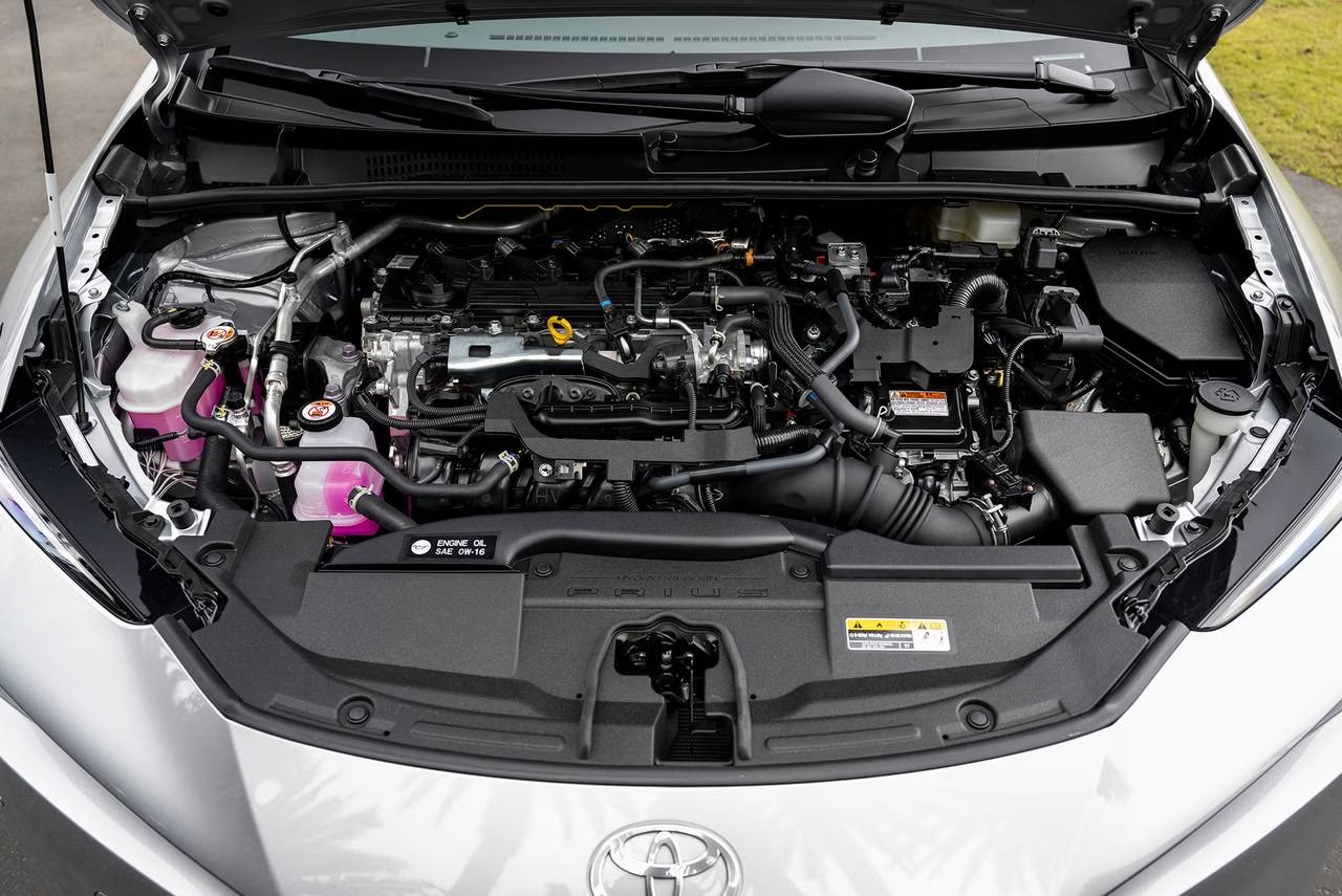Apskats par Toyota Prius 2026, foto 7
