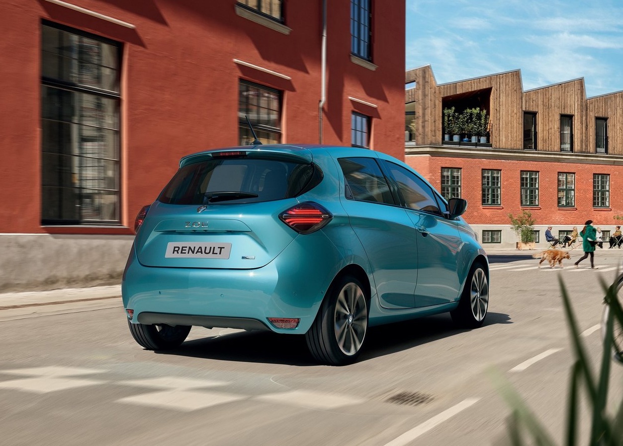 Read the overview of Renault Zoe 2025 Overview of Renault Zoe 2025, photo 5
