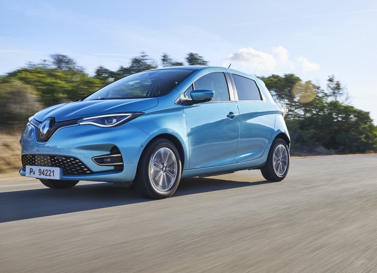 Read the overview of Renault Zoe 2025 Overview of Renault Zoe 2025, photo 4